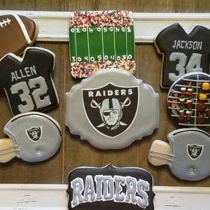 Football Cookies ANY TEAM AVAILABLE Baker's Dozen | Etsy