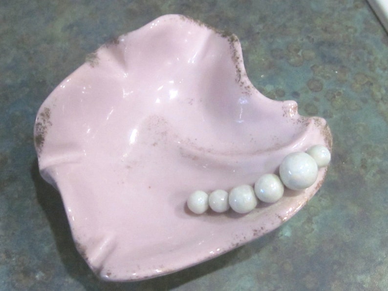 Ceramic Sea Shell and Iridescent Pearls Ashtray Retro 1950 Era | Etsy