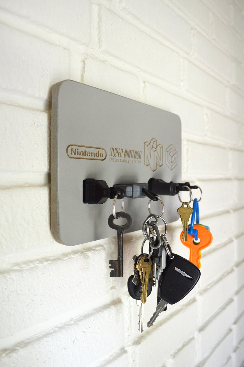Nintendo Plug Key Chain Holder Organizer NES SNES N64 | Etsy